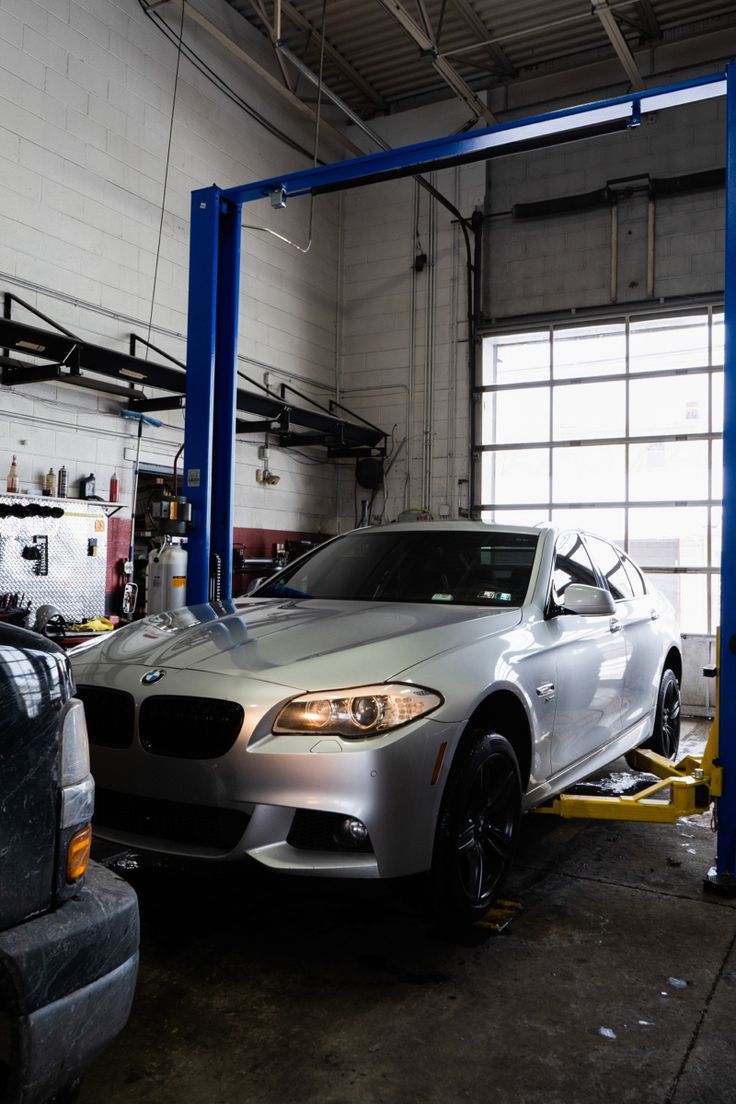 What Causes Wheel Vibration & Uneven Tire Wear? (Wheel Alignment Guide ...